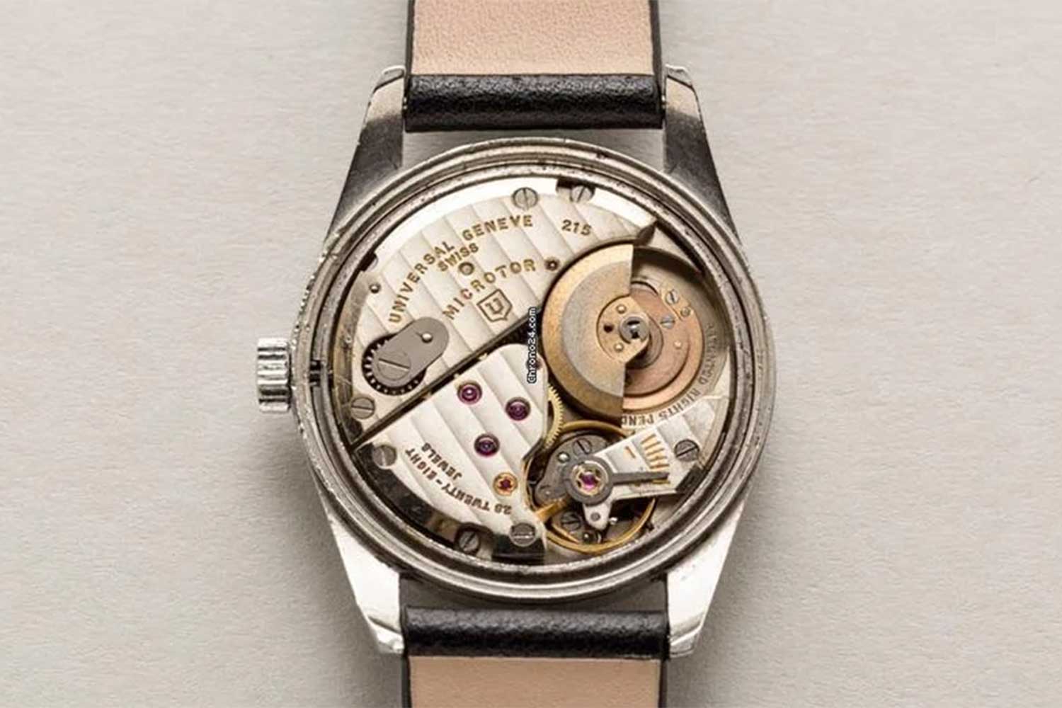 Why is the Universal Genève Polerouter So Collectible?