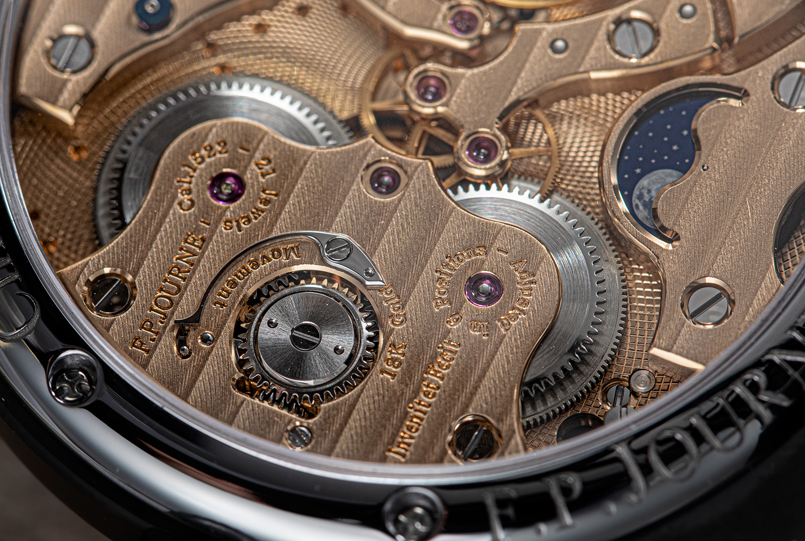 A Closer Look: F.P. Journe Chronomètre Furtif