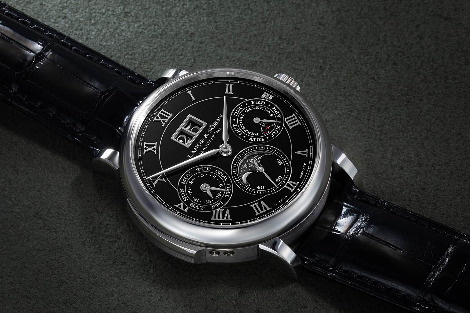 A Closer Look: A. Lange & Söhne Minute Repeater Perpetual - Revolution Watch