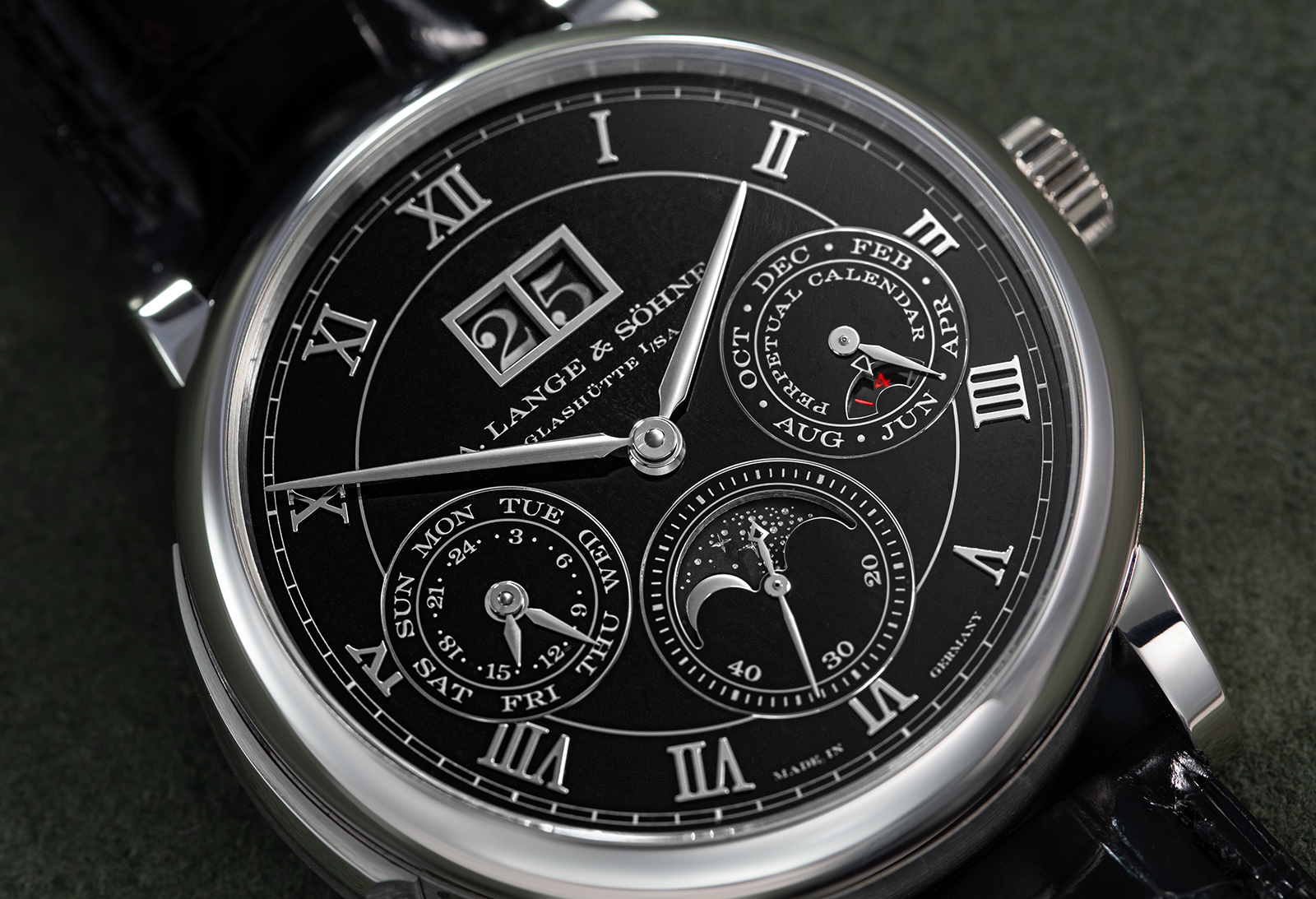 A Closer Look: A. Lange & Söhne Minute Repeater Perpetual - Revolution Watch